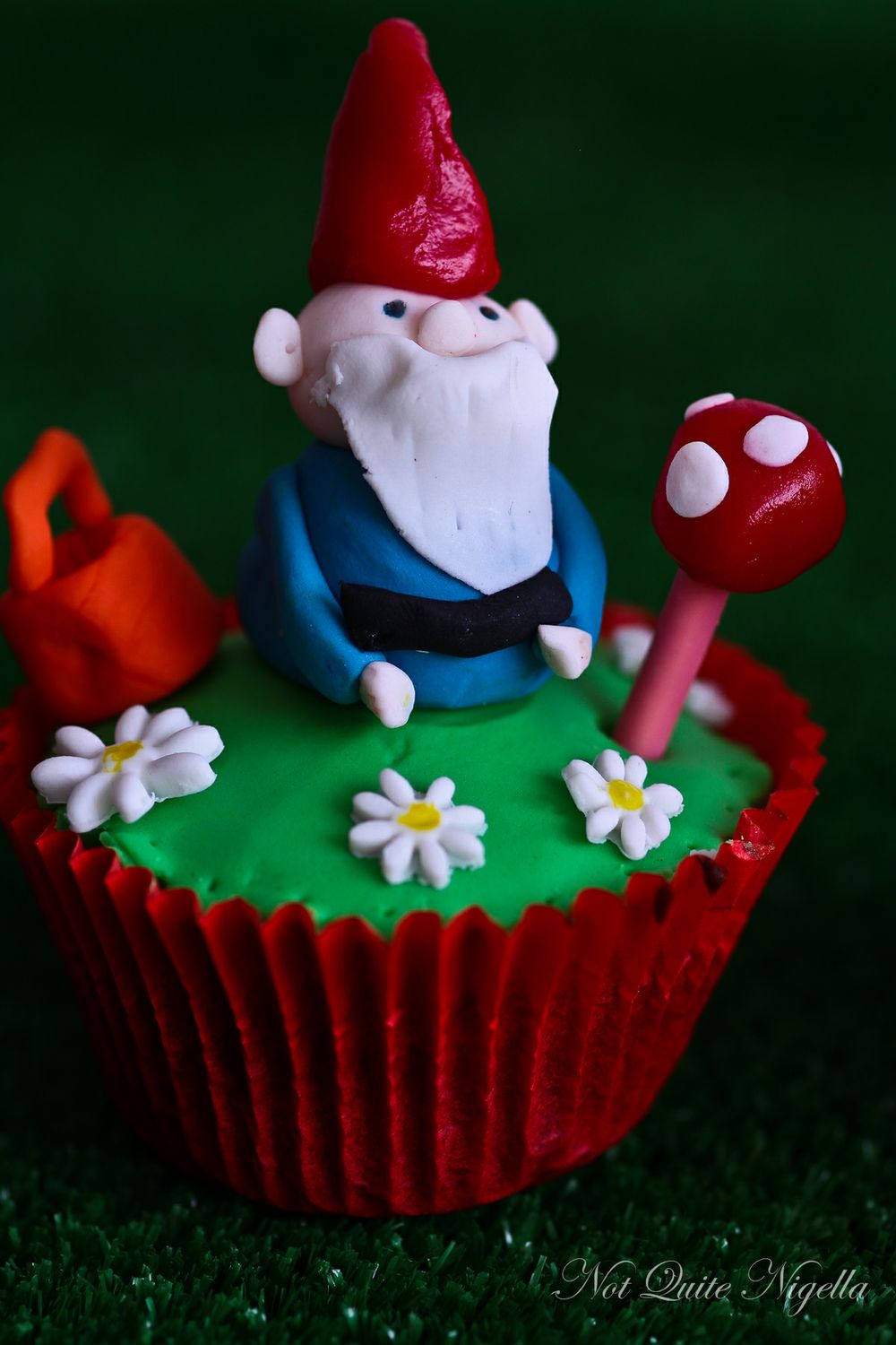 Gnome Cupcakes @ Not Quite Nigella