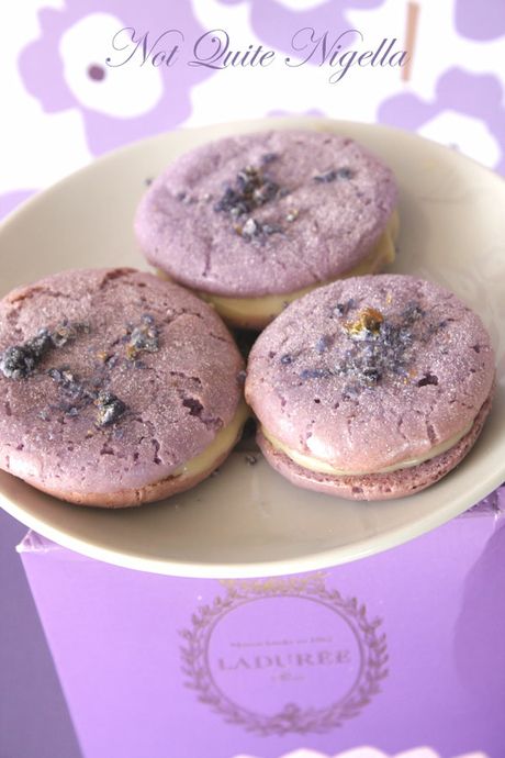 Recipe: Violette macarons @ Not Quite Nigella