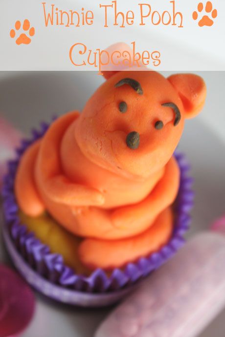 Recipe: Winnie the Pooh Hunny Cheesecake Cupcakes @ Not Quite Nigella